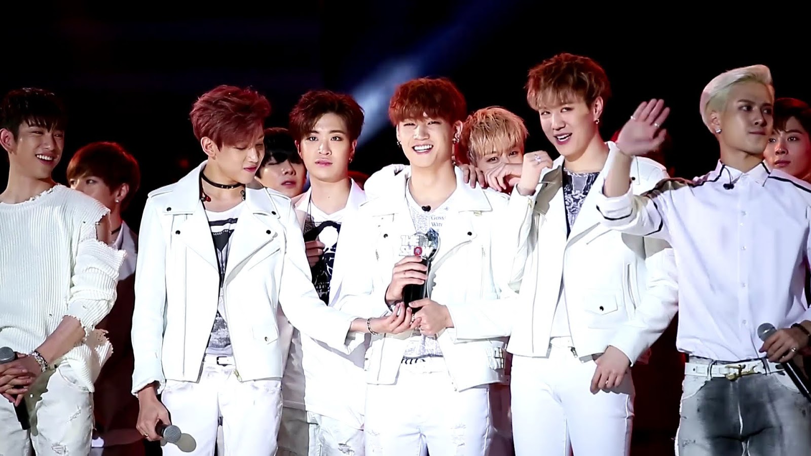 Солонгос оддын мэдээлэл: BTS - Weekly Idol нэвтрүүлэг [Монгол хадмал]