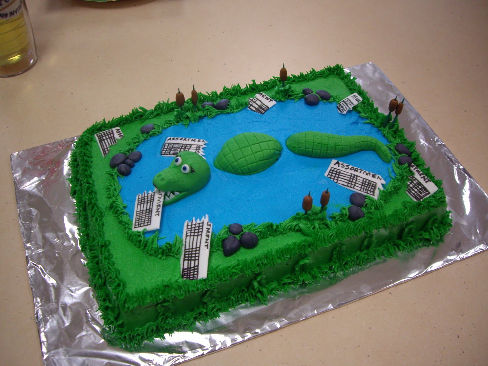Custom Cakes by Christy: Alligator Cake