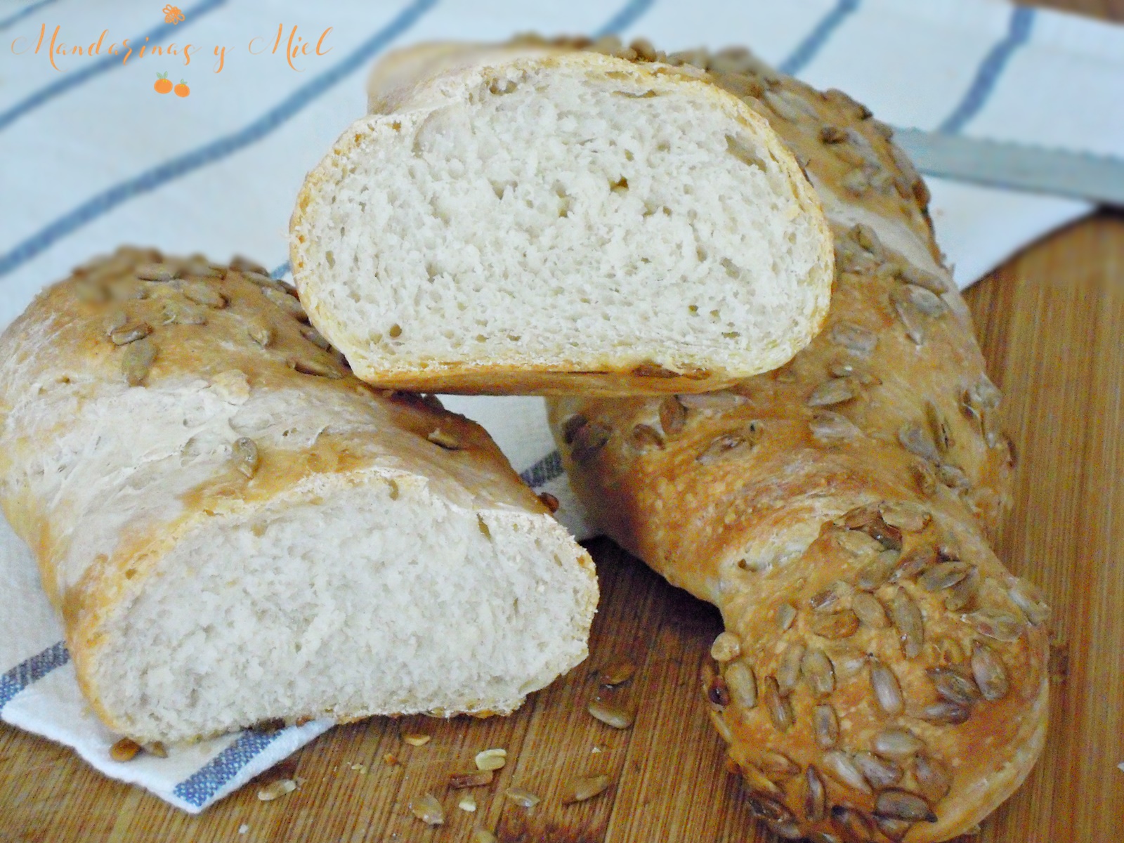 Pan sencillo sin amasado, con pipas de girasol | Mandarinas y miel