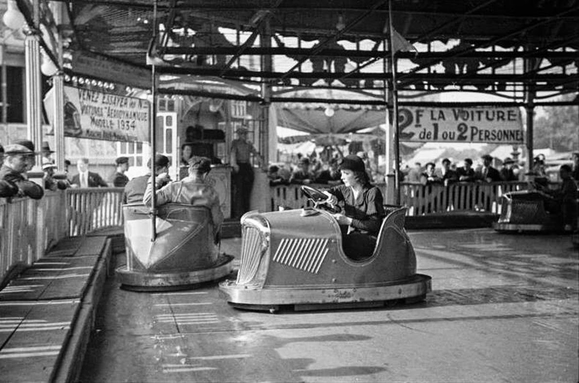 30 Amazing Photographs Capture Everyday Life in France in the Early ...