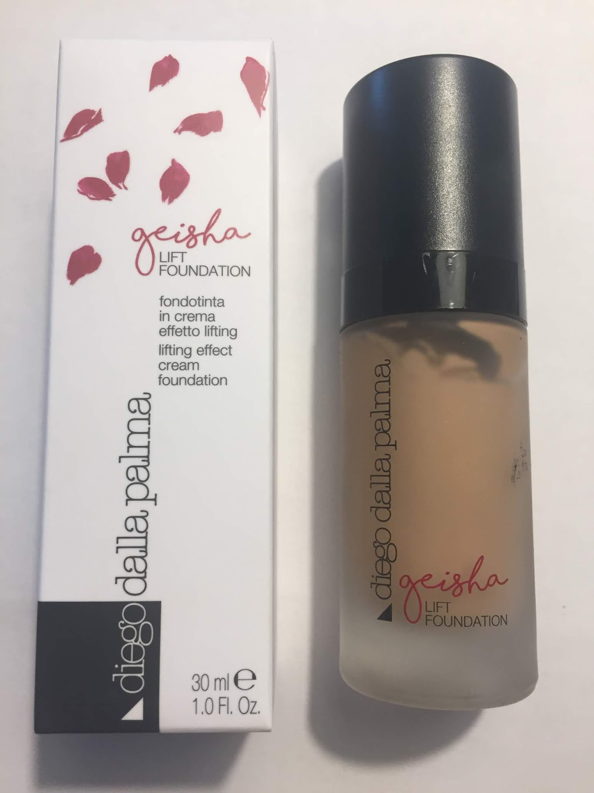 Dzinnin ajatuksia: Diego dalla Palma Geisha Lift Foundation