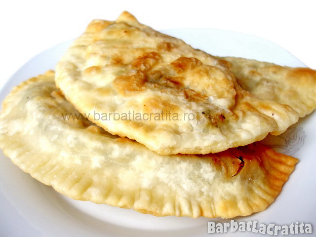 Şuberek (plăcintă cu carne şi mentă) | Rețete BărbatLaCratiță