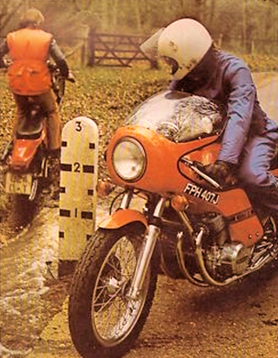 Cling on for dear life !!!: CB750 Rickman