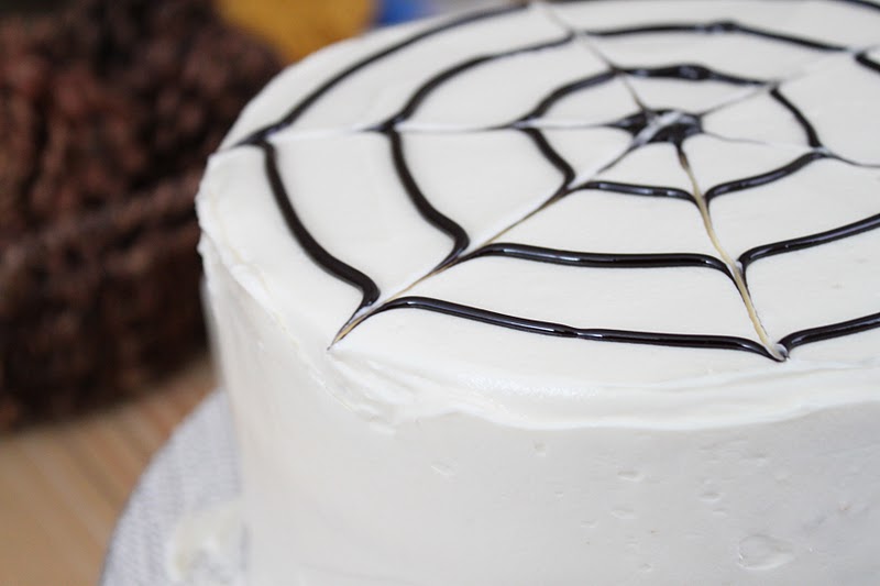Baking Me: Spiderweb Cake