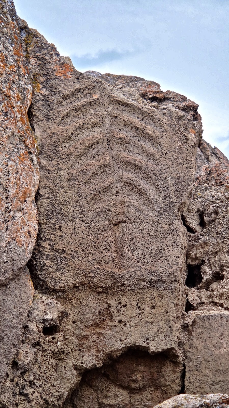 The Fly Syndicate: Winnemucca Lake Petroglyphs - The Oldest Petroglyphs ...