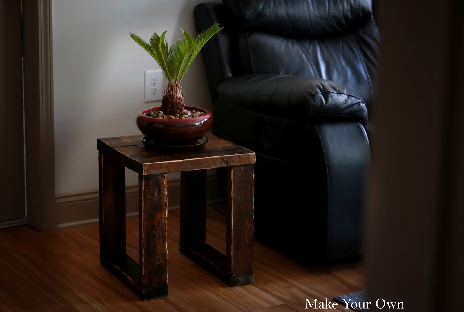 Make Your Own: How to Build a Modern Rustic End Table