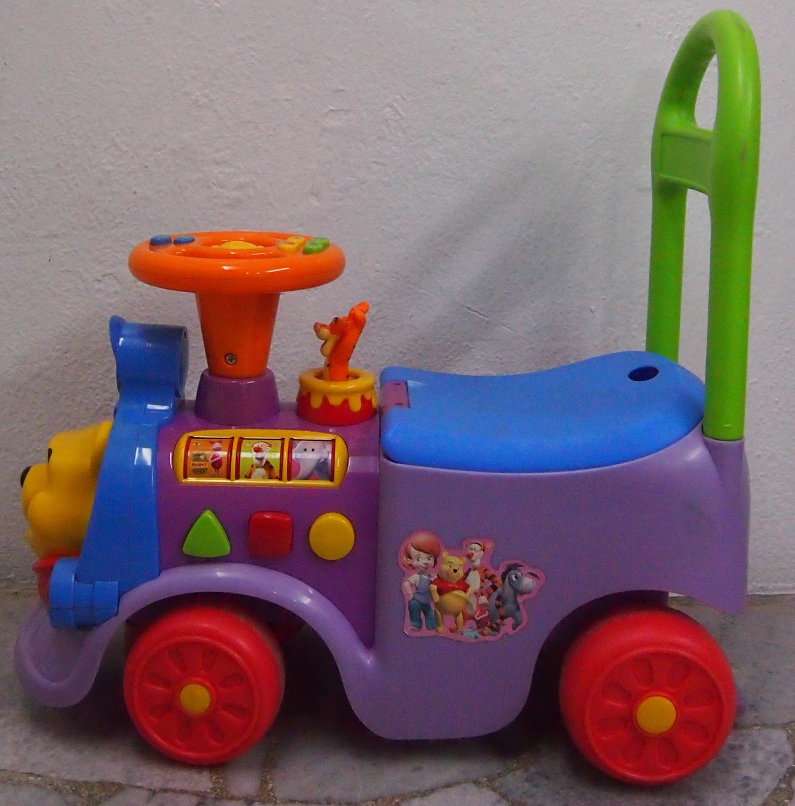 JuaiMurah: Disney Winnie The Pooh Ride On