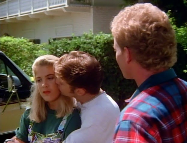 Let's Make Fun of all the Clothes from Famous Original Beverly Hills ...