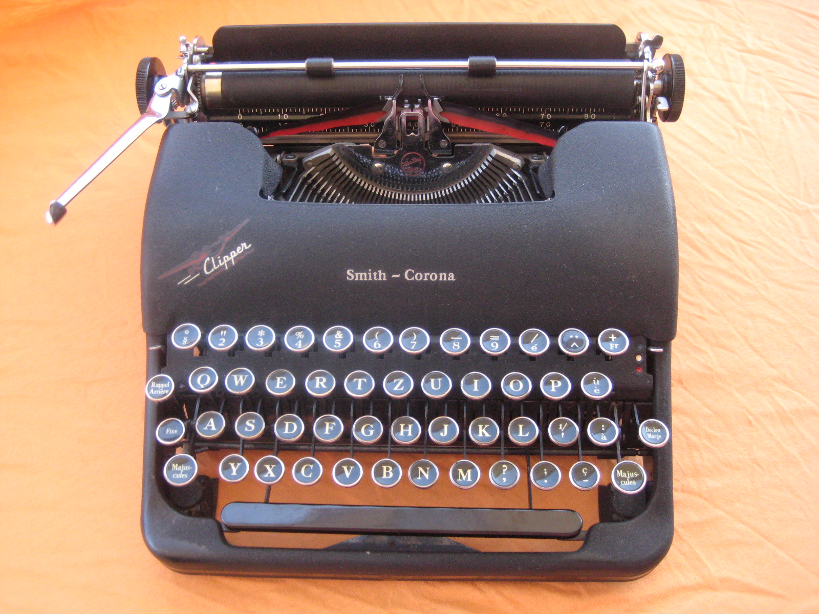 Retro Tech Geneva: Visual Typewriter Index