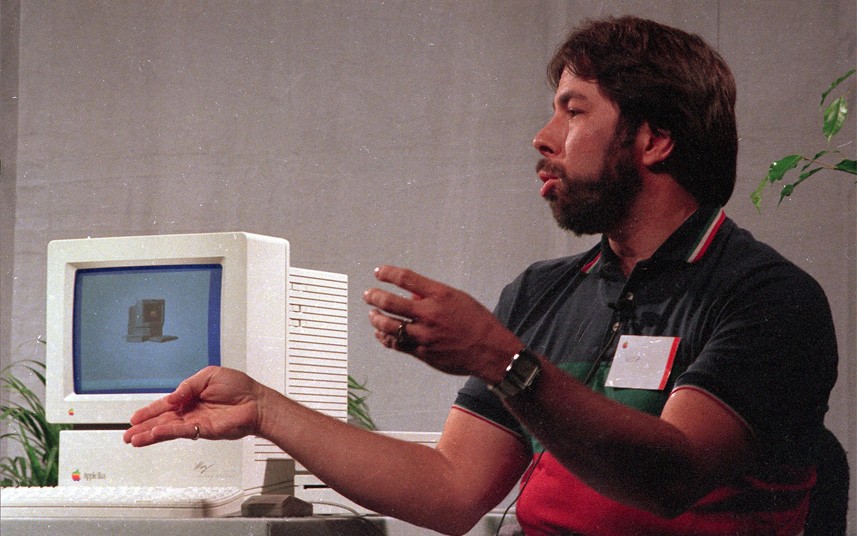 Apple Computer History - In Pictures | This and That...