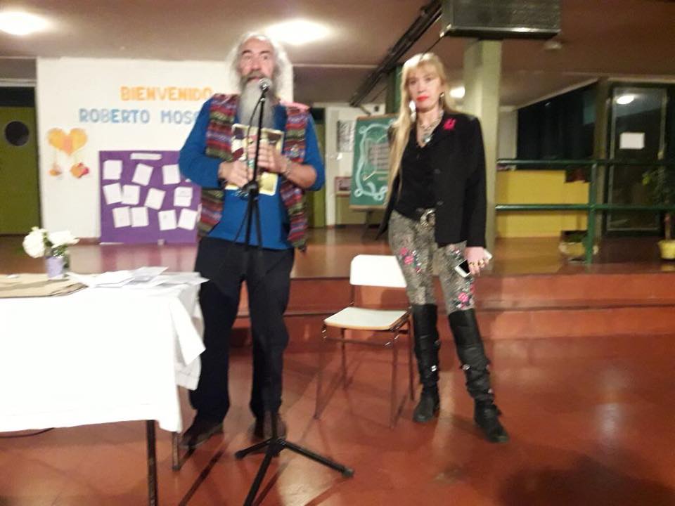 CAPACITADORA REGIÒN 24: ROBERTO MOSCOLONI: UN ARTISTA DE LAS PALABRAS