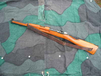 Four Bees: Swedish Mauser Carbine M/94-14, Model 1894-14, Carl Gustafs 1929