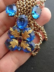 Heroes, Heroines, and History: Gewgaws