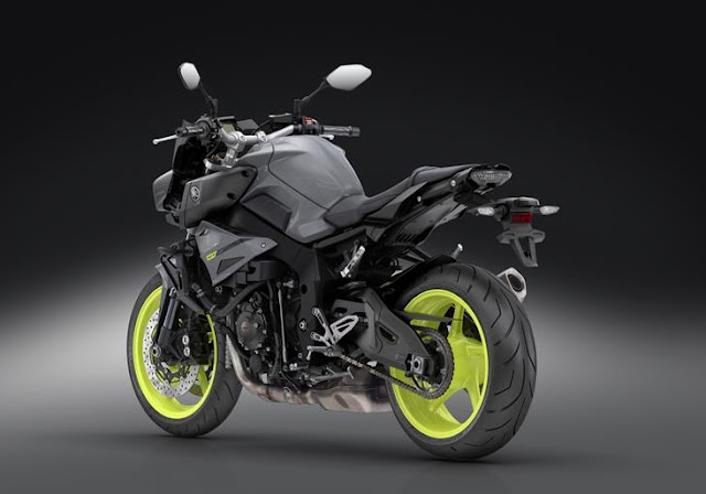 VOROMV Moto: Novedades 2016. Yamaha MT-10: la R-1 hace un desnudo ...