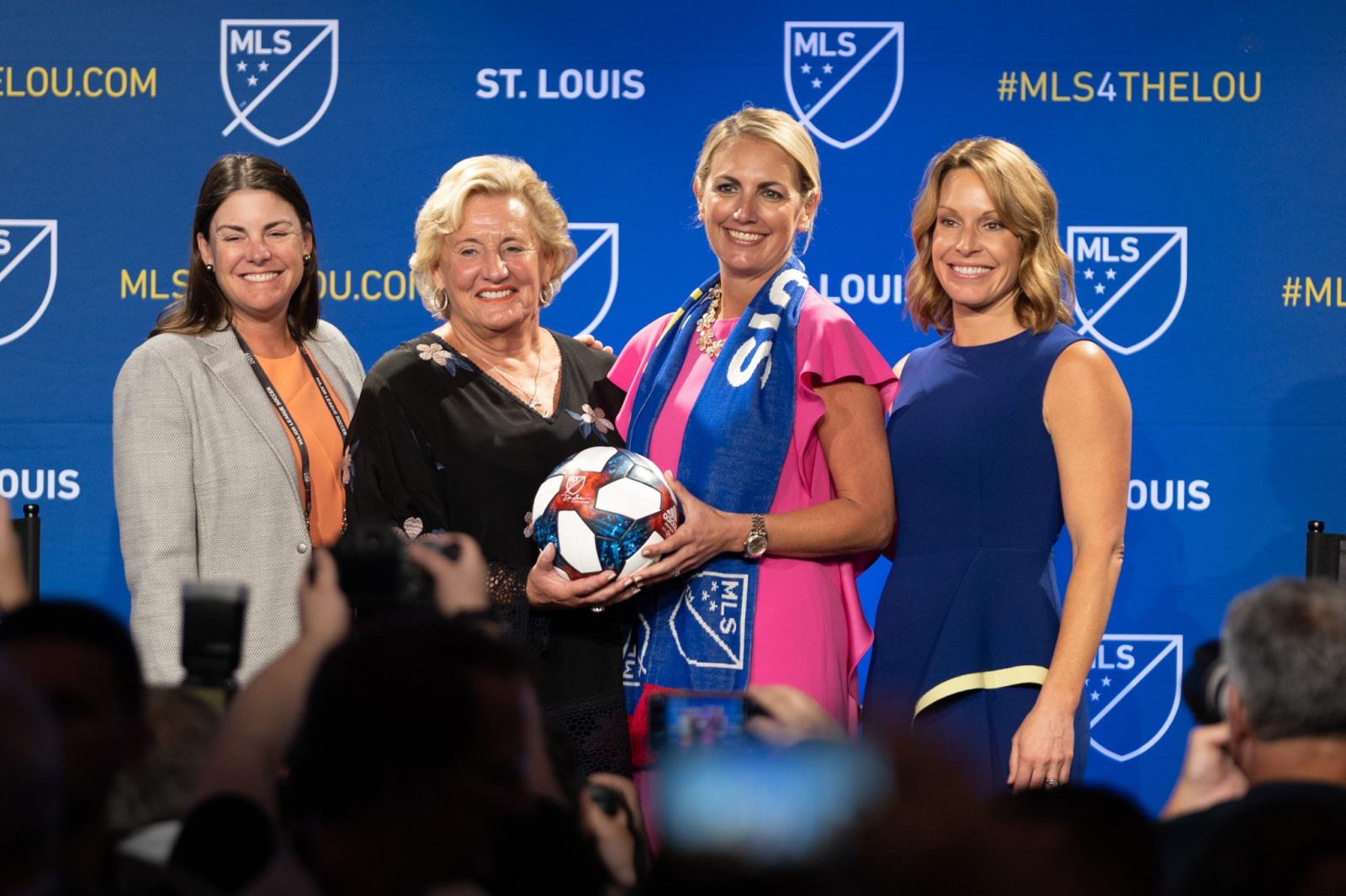 Name, Logo, Kits: What to Expect From the 2022 St. Louis MLS Expansion ...