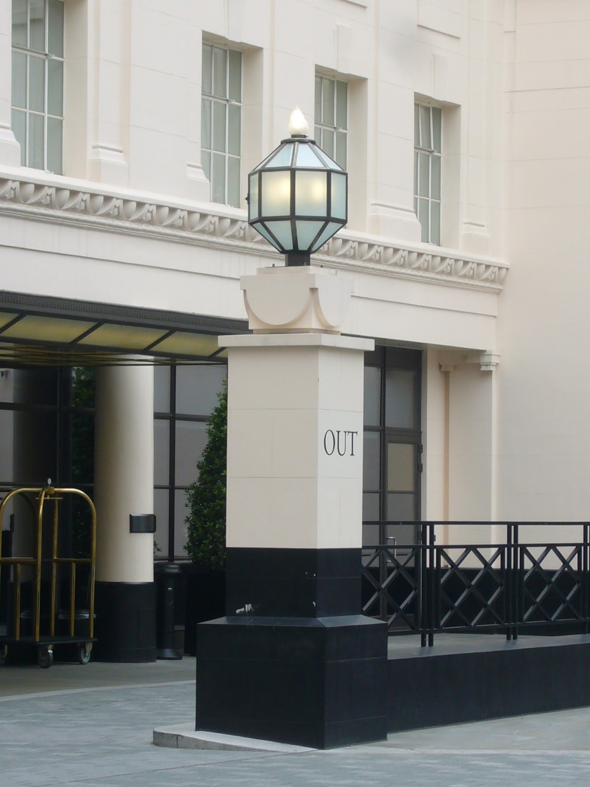 Holmes and Poirot in London: ロンドン バルダートンストリート / ボーモントホテル（Balderton ...