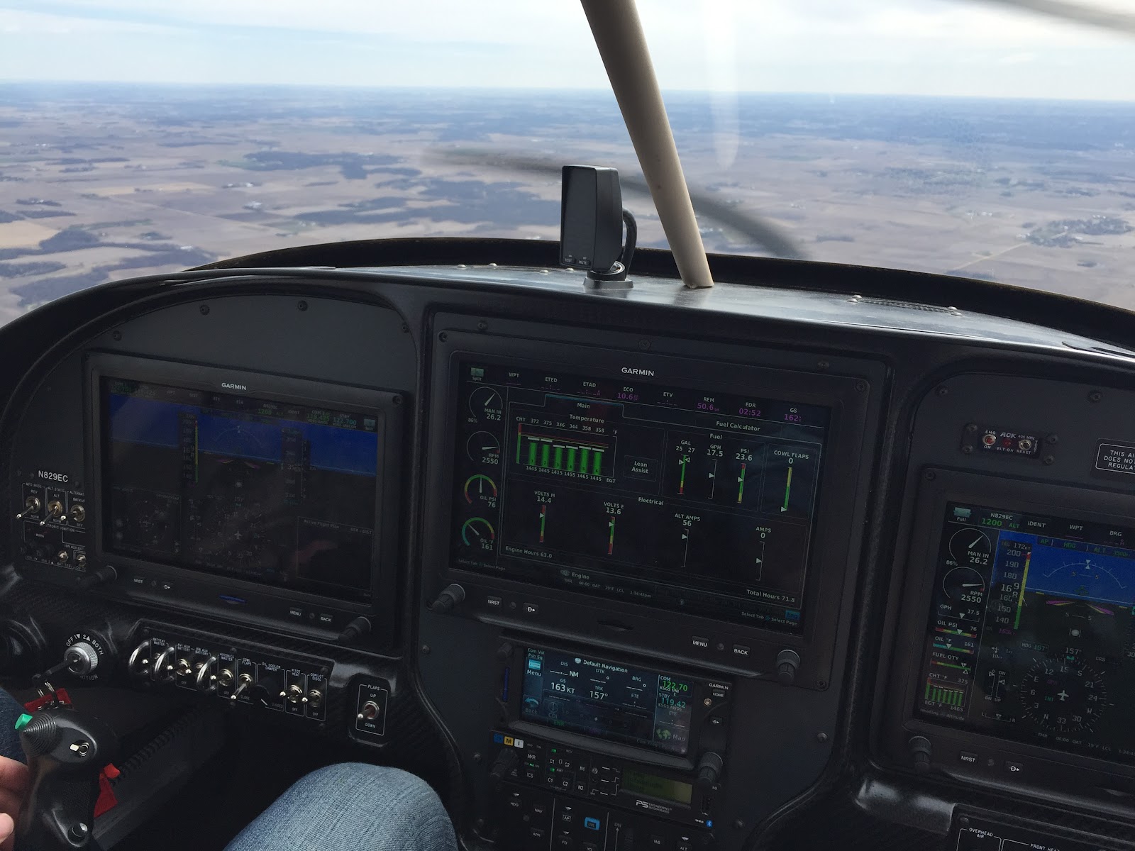 Mike and Sarah Build an RV-10: We're still here...