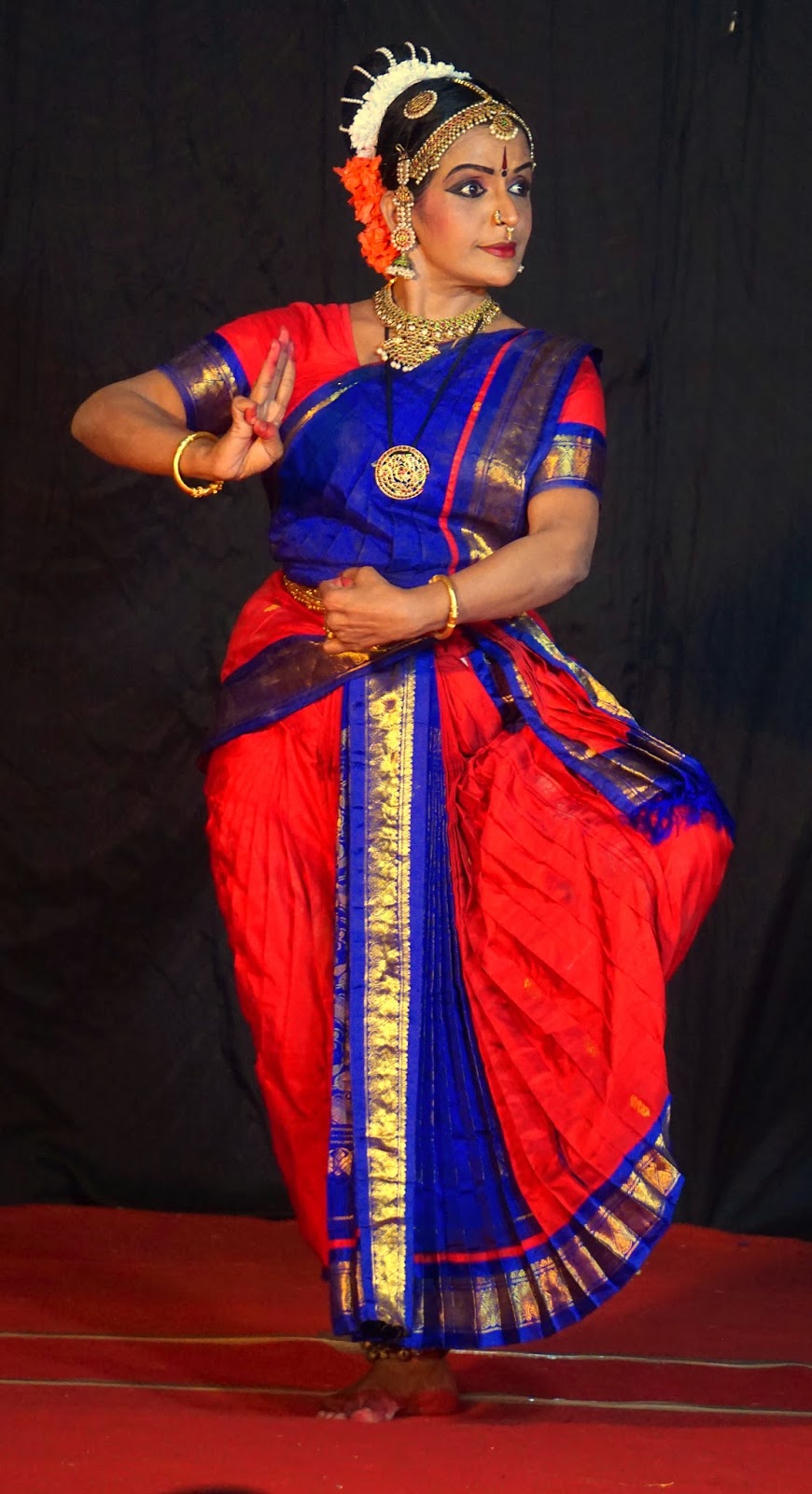 vijayanmadhavan: Geetha Padmakumar Kuchipudi