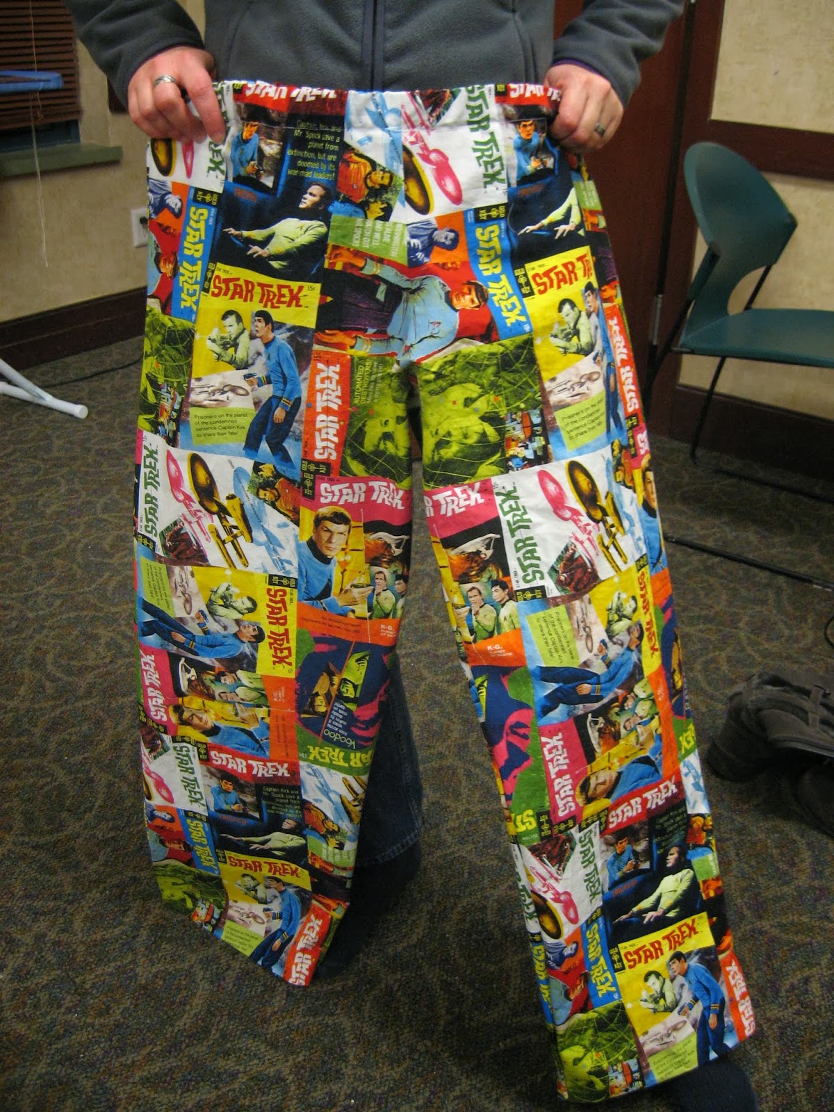 NeedleReads: Pajama Pants : library makers