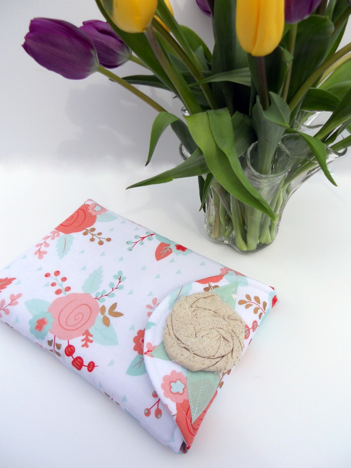 Just Another Hang Up: Dwipes -- Diaper & Wet Wipe Tote