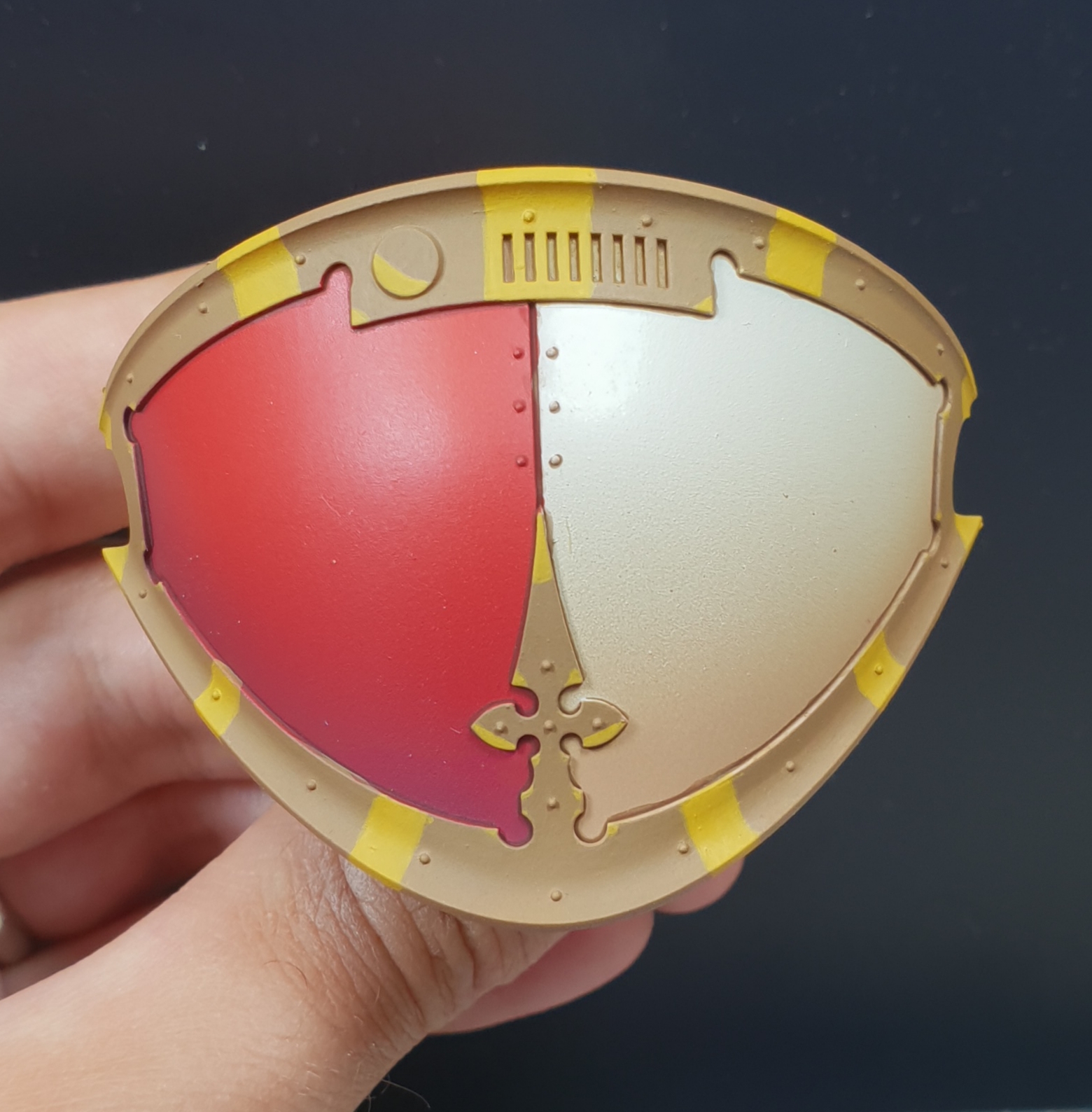 Merlin's Magic Workshop: Imperial Knight Shoulder Pad Gold NMM and ...