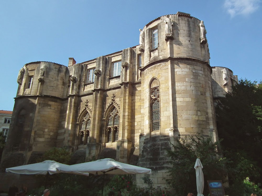 Days on the Claise: The Palace of Poitiers