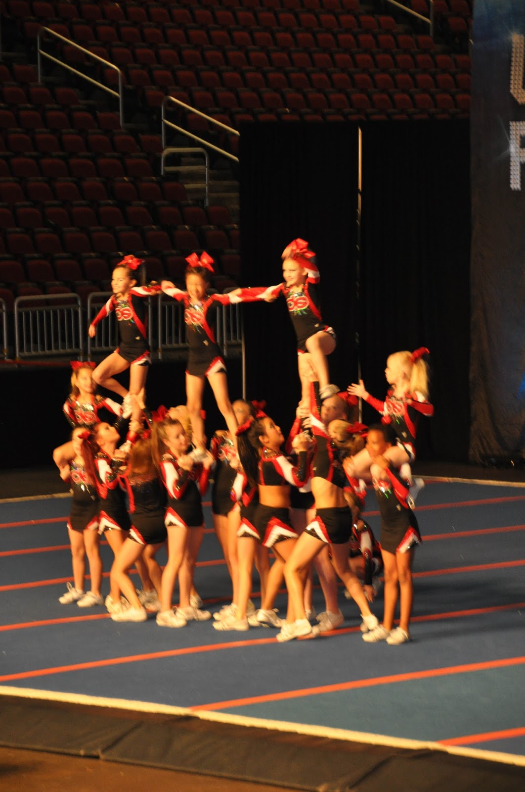 Life with Lauren: 3rd Cheer Competition