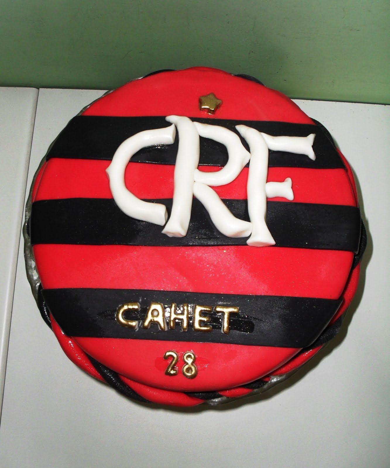 Talyta Honci Bolos Decorados e Doces Finos: Um bolo para o meu marido!