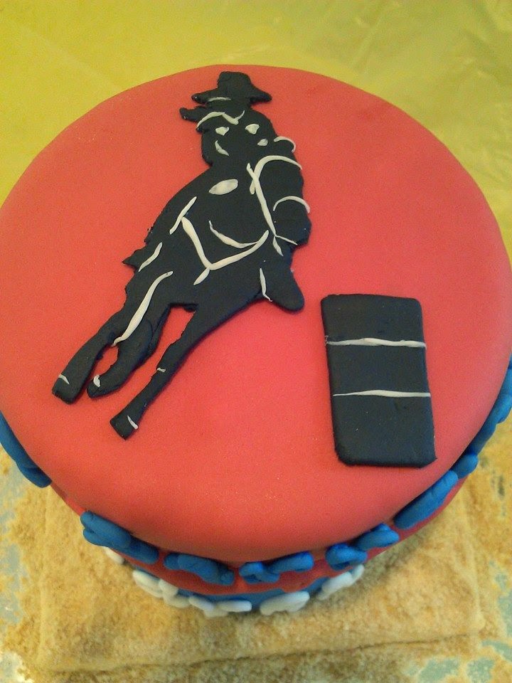 Cake It From Me: 3 barrels 2 hearts 1 dream - Barrel racing cake