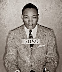 La Pequeña Balboa: IRENE MORGAN,ROSA PARKS: LA REVOLUCIÓN LLEGÓ A BORDO ...