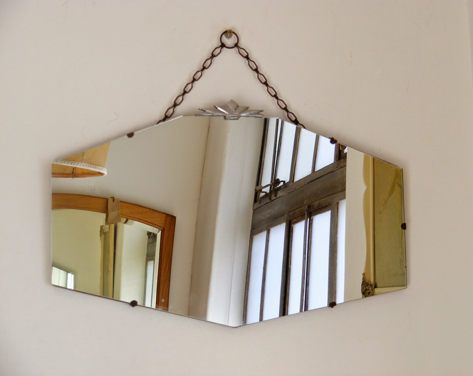 VAMP FURNITURE: New vintage kitchenalia and collectables just unpacked ...