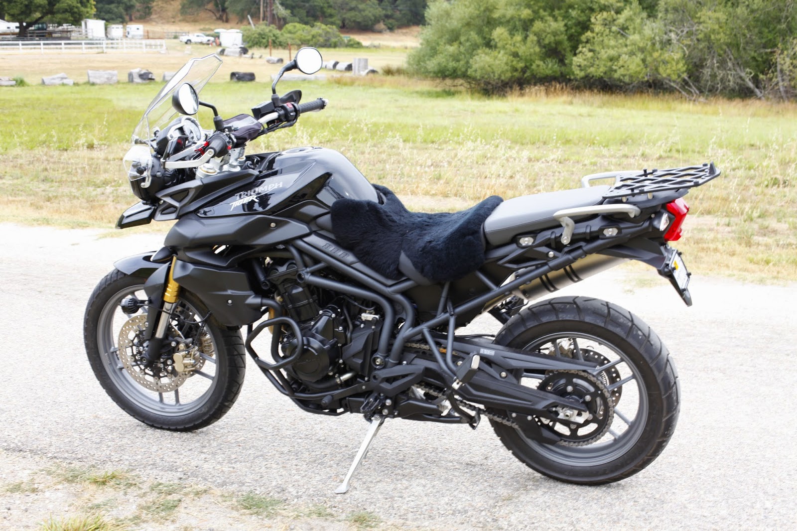 Dynamic Motorcycle Accessories: Triumph Tiger 800 & 800XC Luggage Racks ...