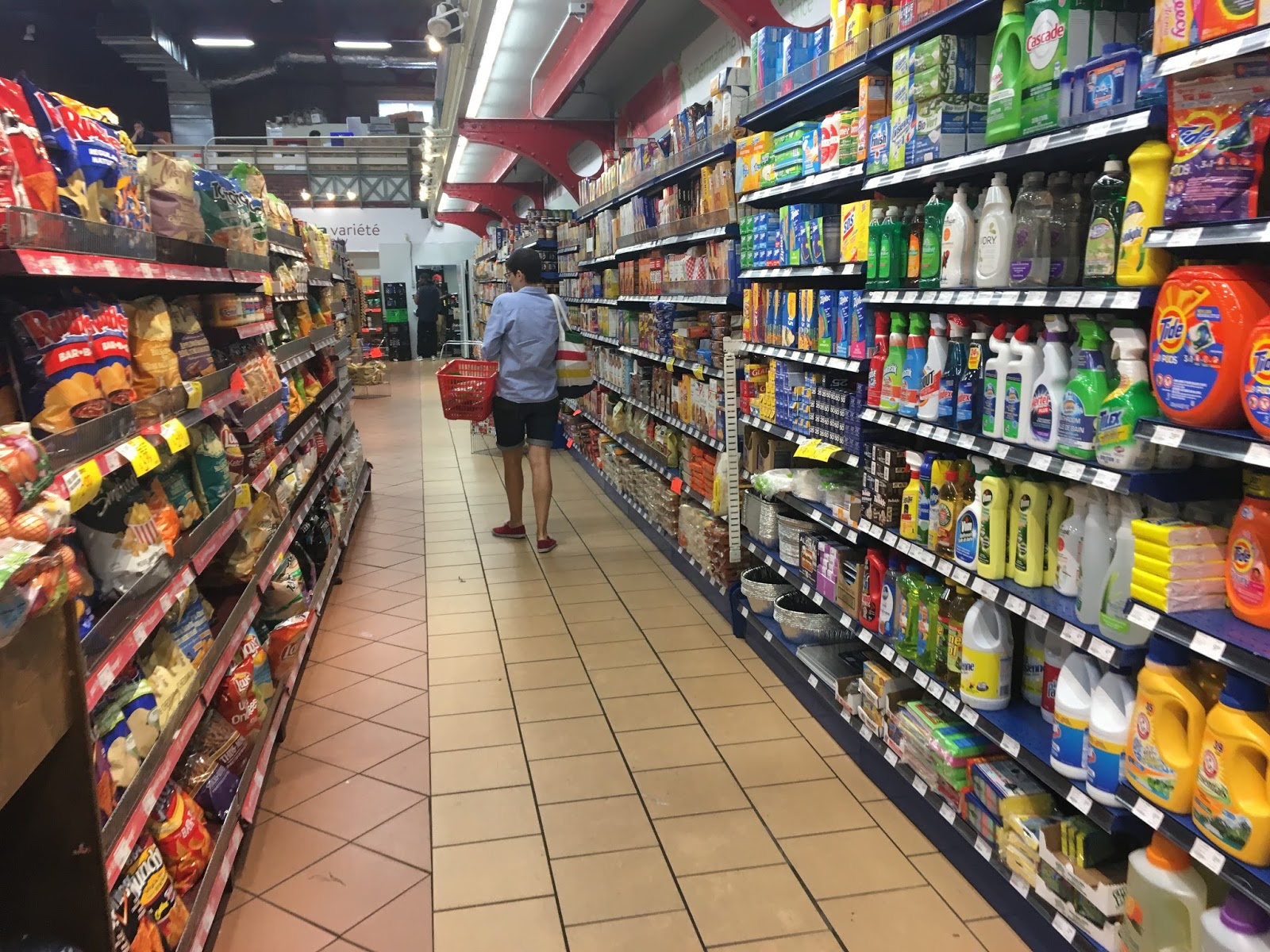 Look Inside: Supermarché PA - 1420 Rue du Fort, Montreal, QC