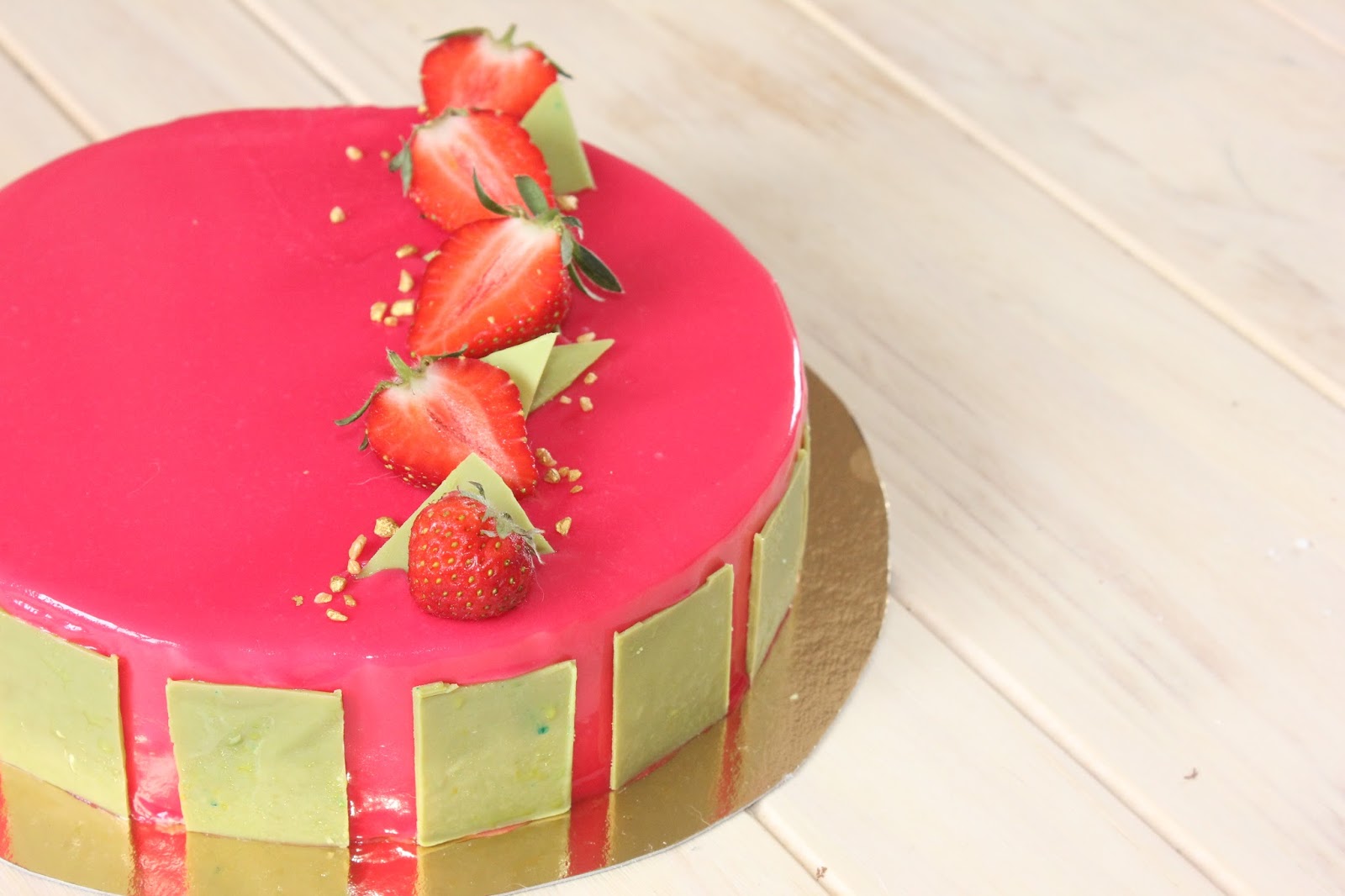 L'acidulé : Entremets fraise, citron et vanille