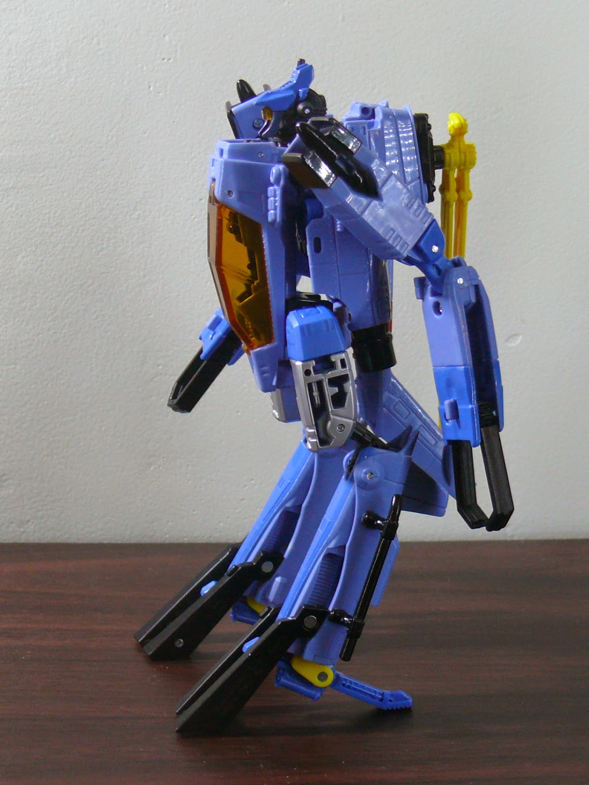 Blog Transformers.com: 1097: Whirl Generations