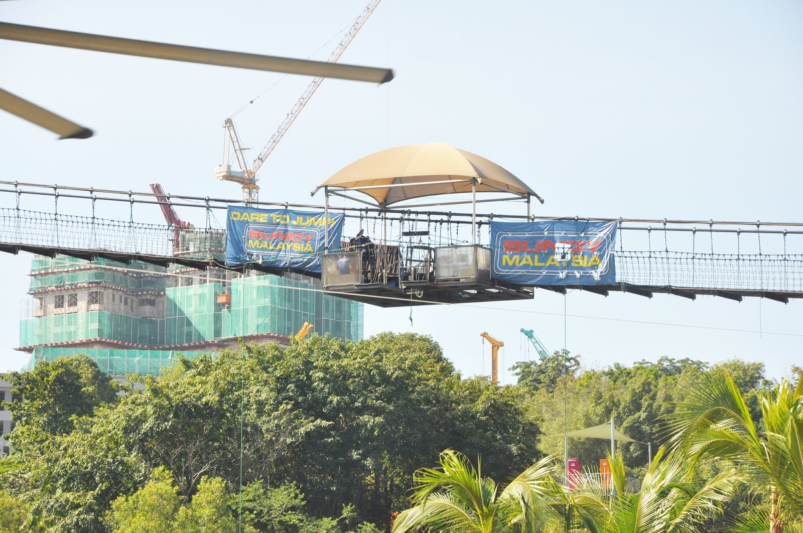 Sara Wanderlust: My Bungee Jumping Experience || Sunway Lagoon
