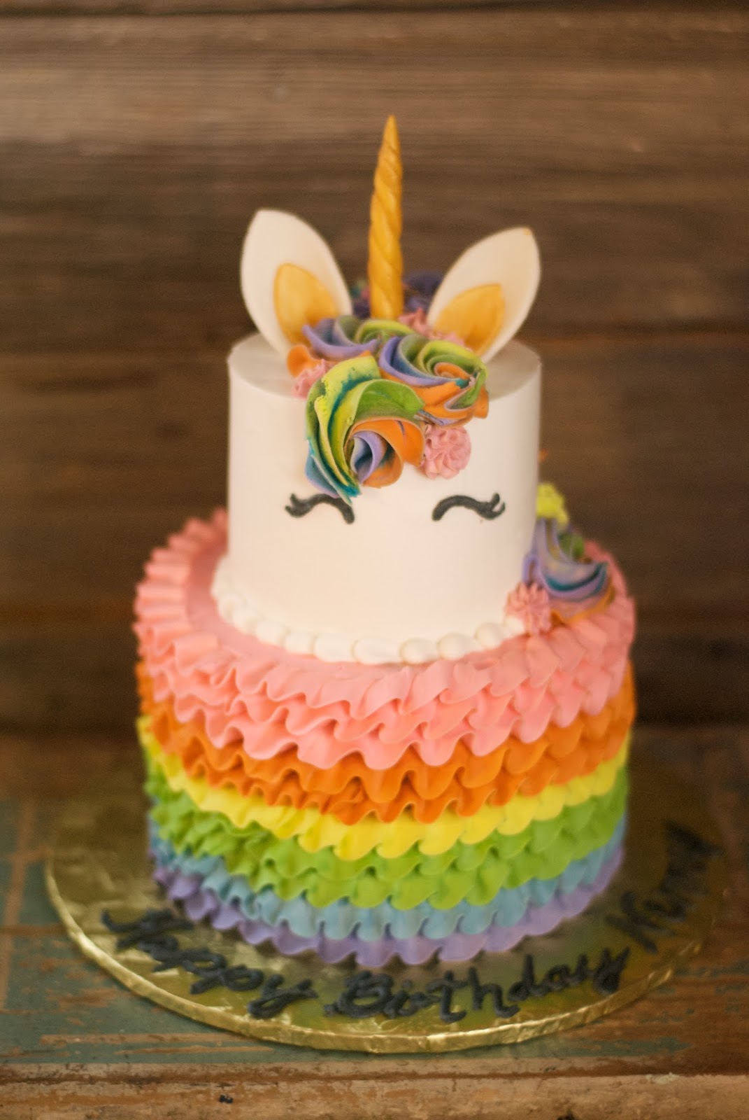 Country Cupboard Cakes: Unicorn Cake