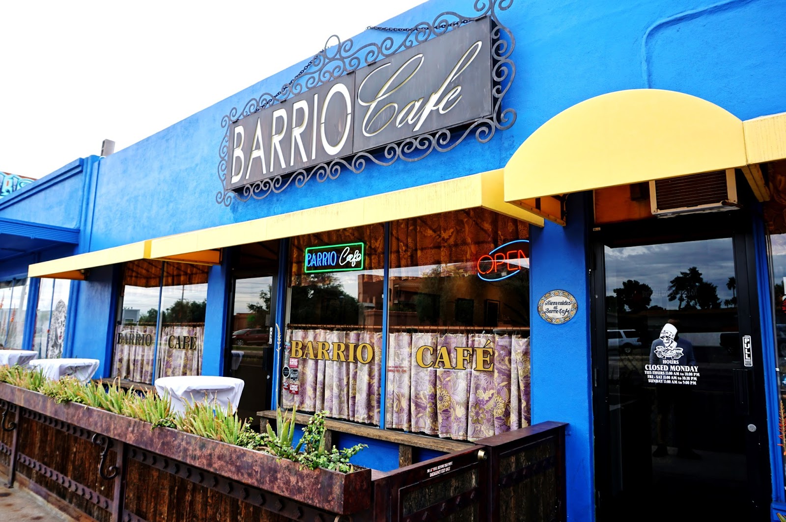 Freed Up Girl : Street Art and Mexican Food at Barrio Cafe