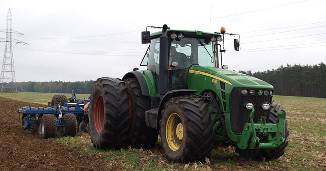 Pengolahan Tanah Pada Lahan Pertanian - PUSTAKA PETANI