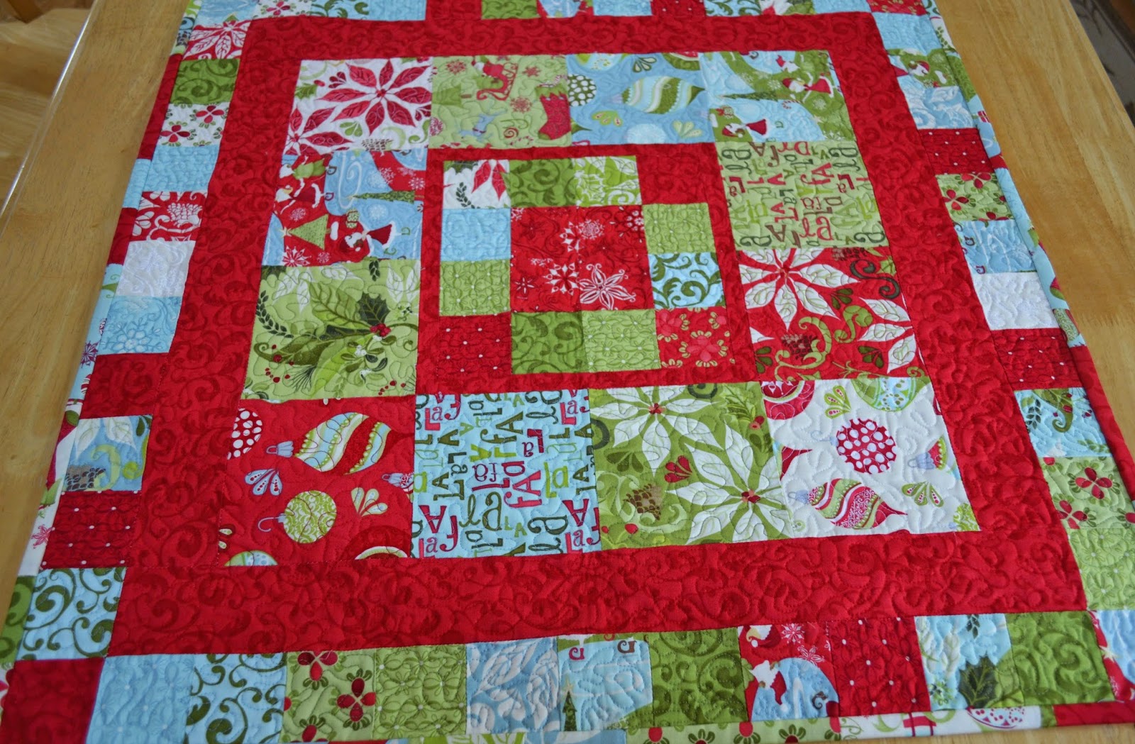 Run 'n Stitch: Charm Square Table Topper Tutorial