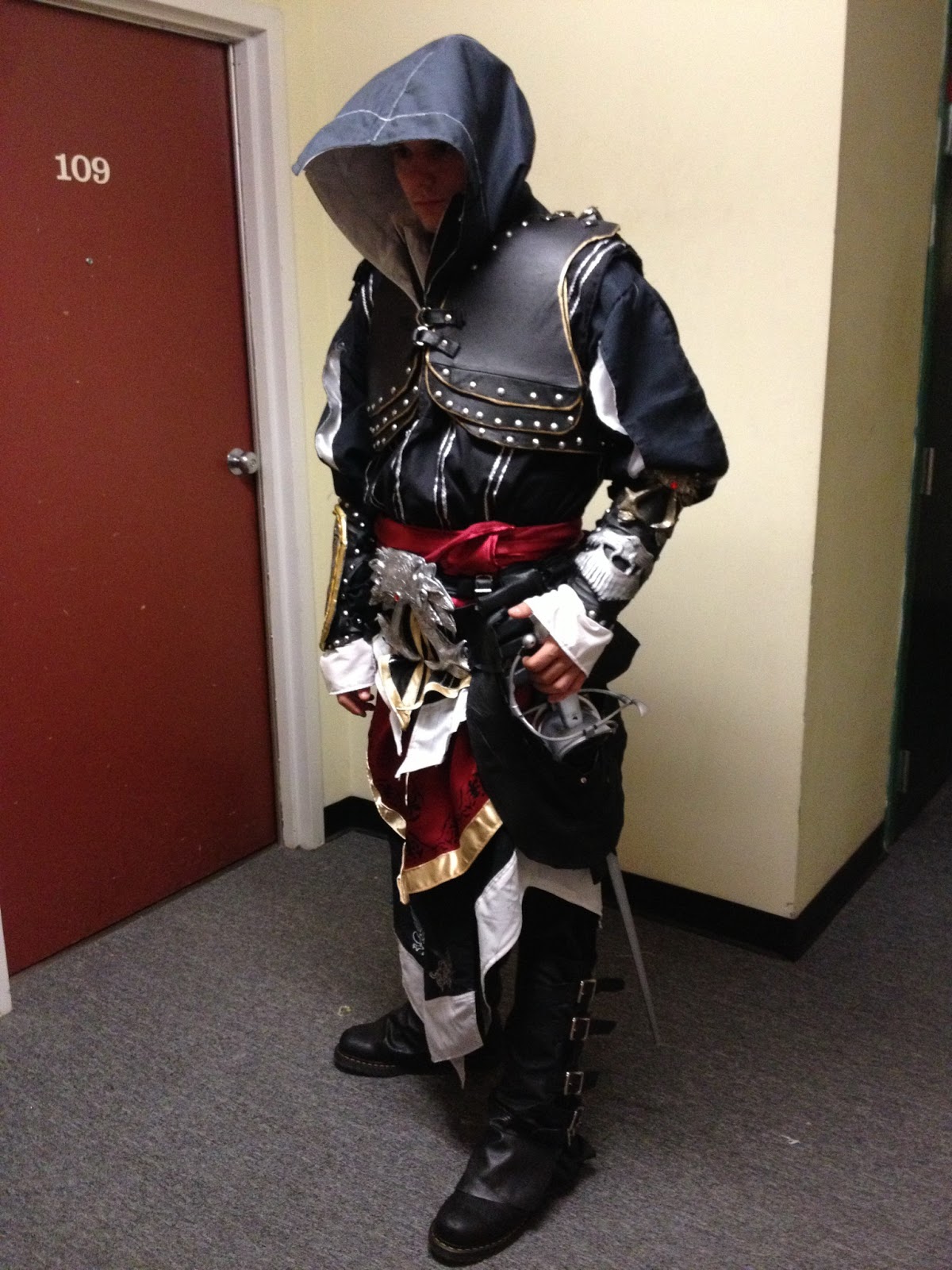 Joanne's Designs: Assassin's Creed costumes