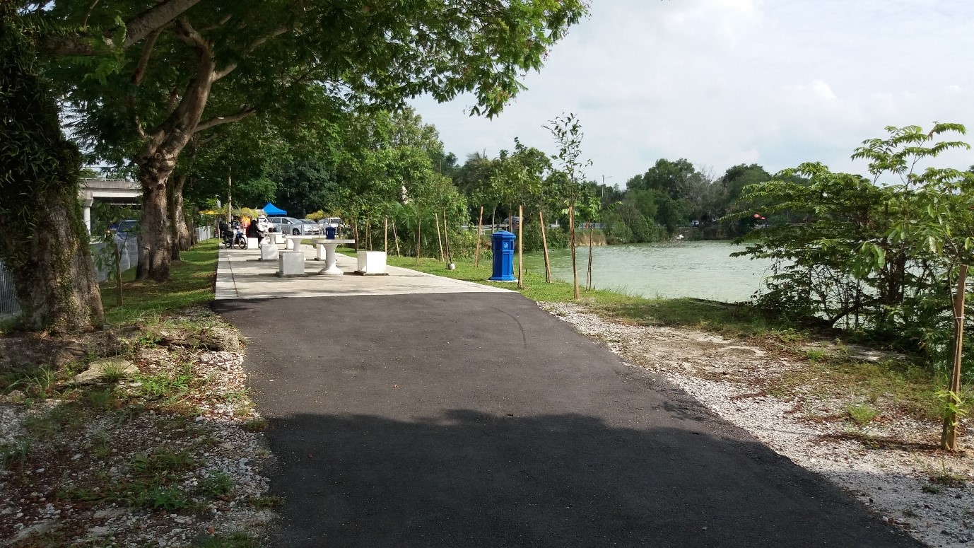 Mohd Faiz bin Abdul Manan: Taman Tasik Biru Kundang