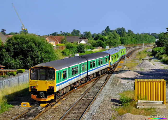 The Central Trains & Centro Class 150s - Info-Pictorial | Rail Revisited