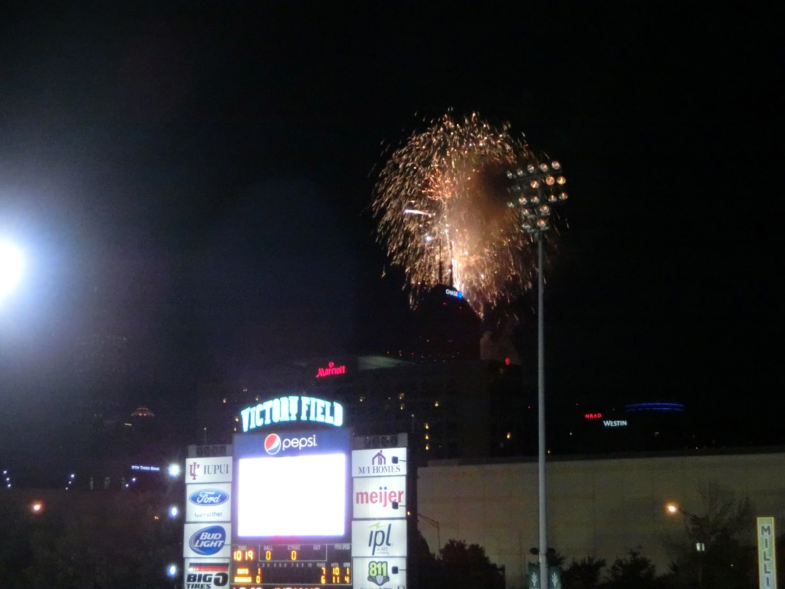 Indianapolis, IN: Freedom Blast Fireworks Show - Explore This City