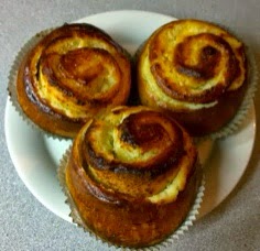 Onni koostuu osasista: Dallaspulla