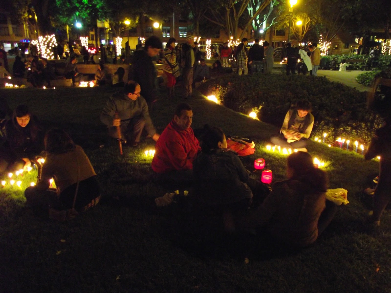 Carolina Chica in Costa Rica: Day of the Little Candles - Colombia
