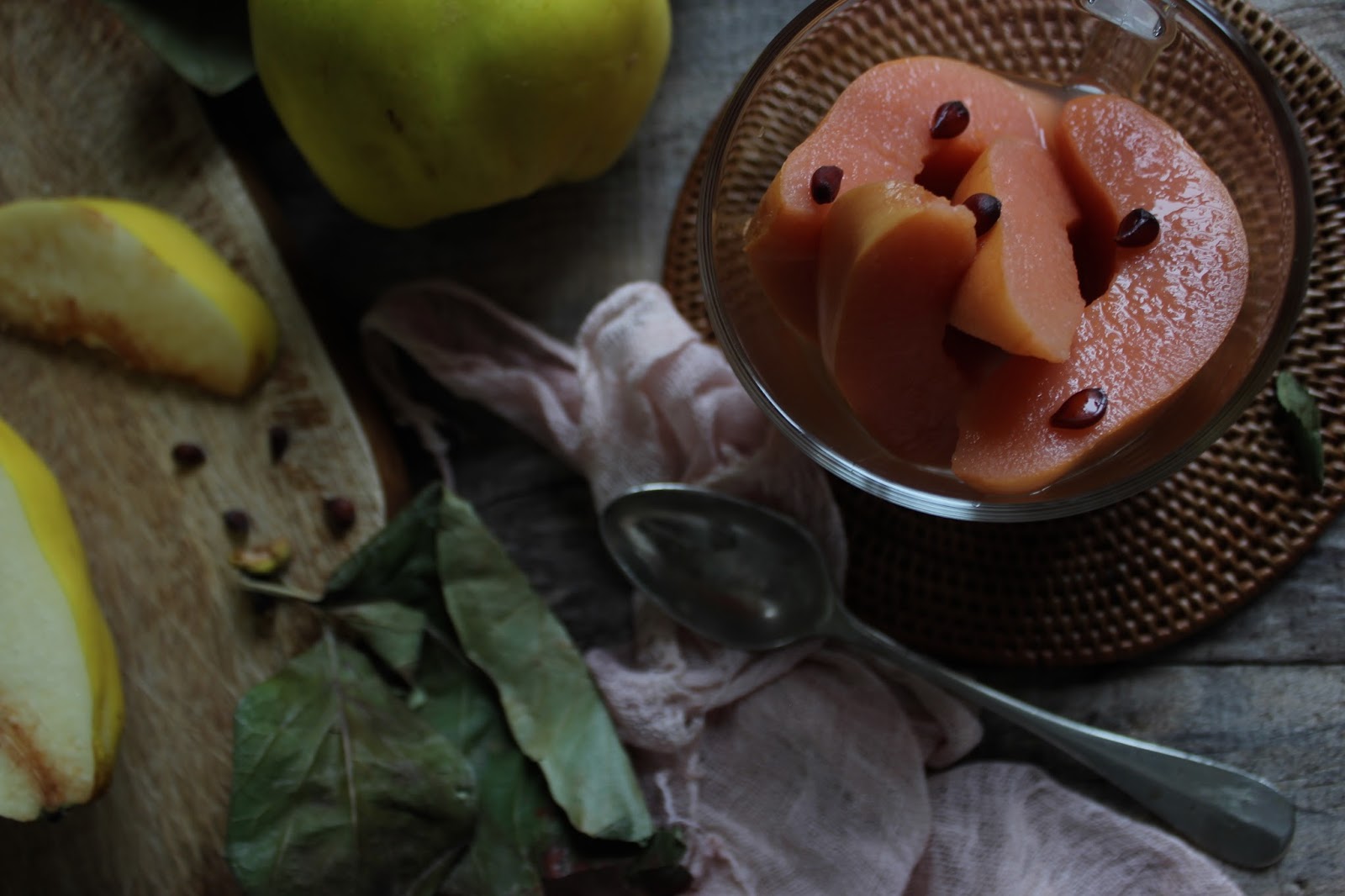 Vanilla&Staubzucker: Quince compote - Compote di mele cotogne - Kompot ...
