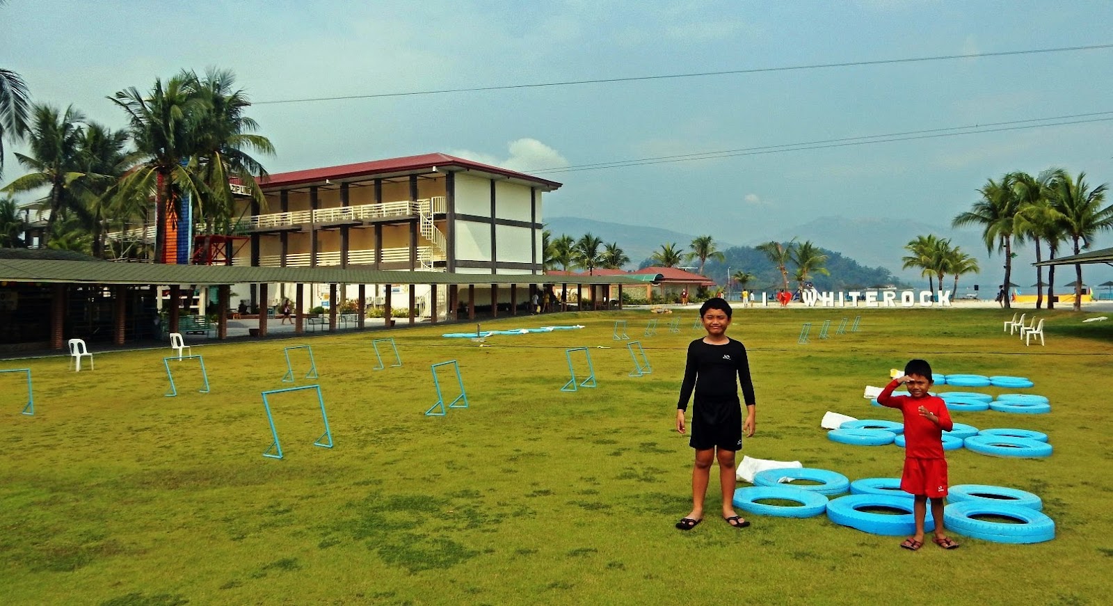the viewing deck: Subic's White Rock Beach Resort Family Day Tour