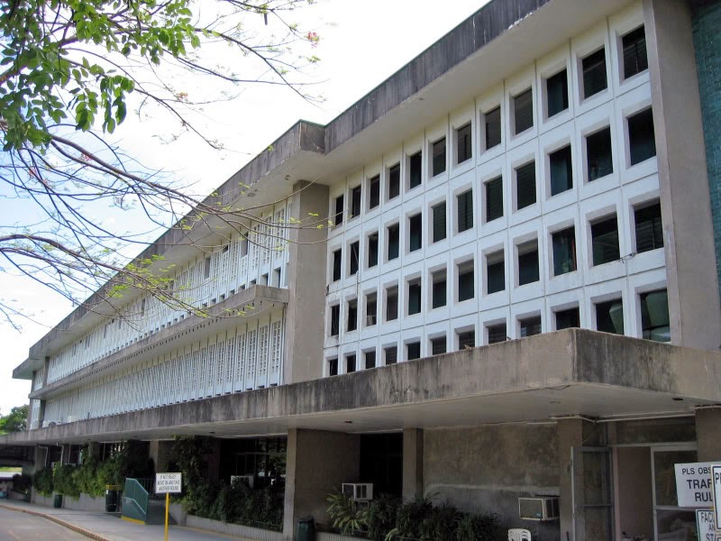The DLSZ Campus: The St. La Salle Building