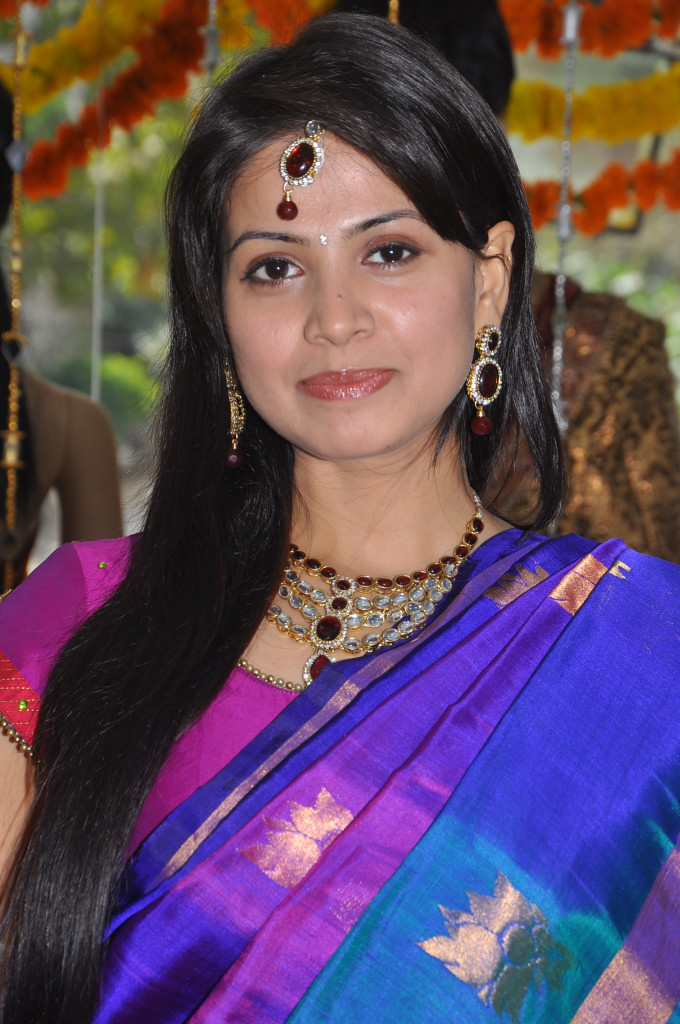 Supriya Shailja Beautiful in Silk Saree Pics ~ Hot Indian Actress stills